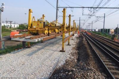 Colas Rail PEM LEM Equipment - Photo — ontrackplant.com