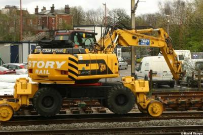 Story Rail RR - 563 PX04GXY - Photo — ontrackplant.com