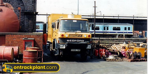 Bruff RR Breakdown Unit C948 YOR - Photo — ontrackplant.com