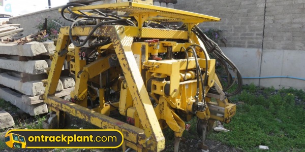 Geismar Track & Turnout MB8 AC Tamper - Photo — ontrackplant.com