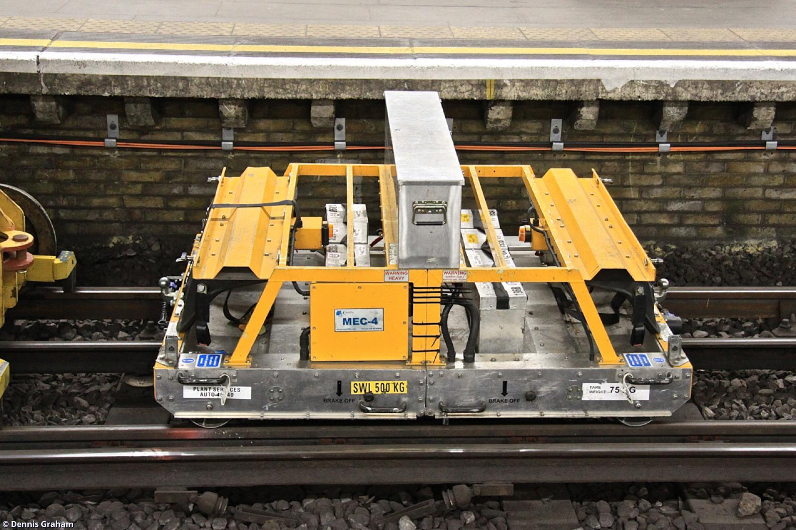 Tube Lines - Plant Services / TransPlant - Trolleys and Railcars ...