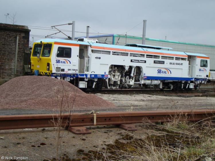 DR73915 - Plasser & Theurer 08-16/4x4C-RT Switch & Crossing Tamper ...