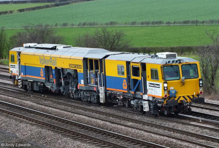 DR73946 - Plasser & Theurer Euromat 08-4x4/4S — ontrackplant.com