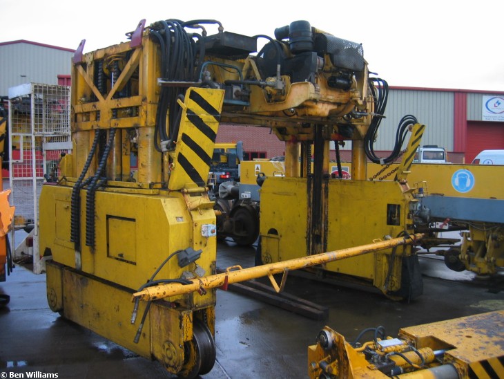 78412 - Donelli PD350 Single Line Track Relayer — ontrackplant.com