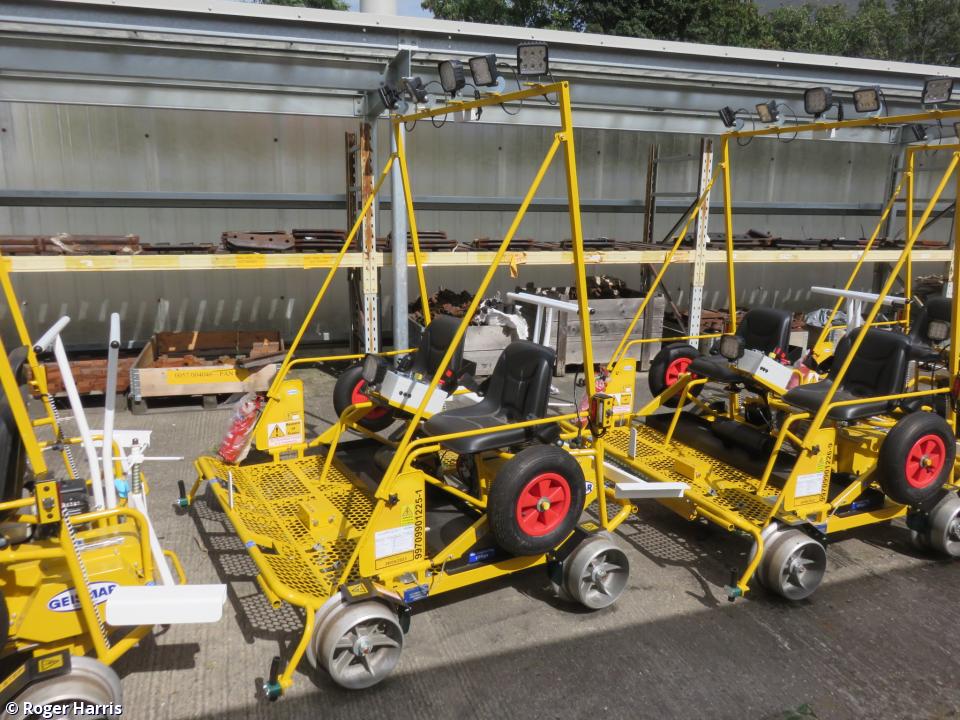 M42/0014 - Geismar Mini 4-2 two seater trolley — ontrackplant.com