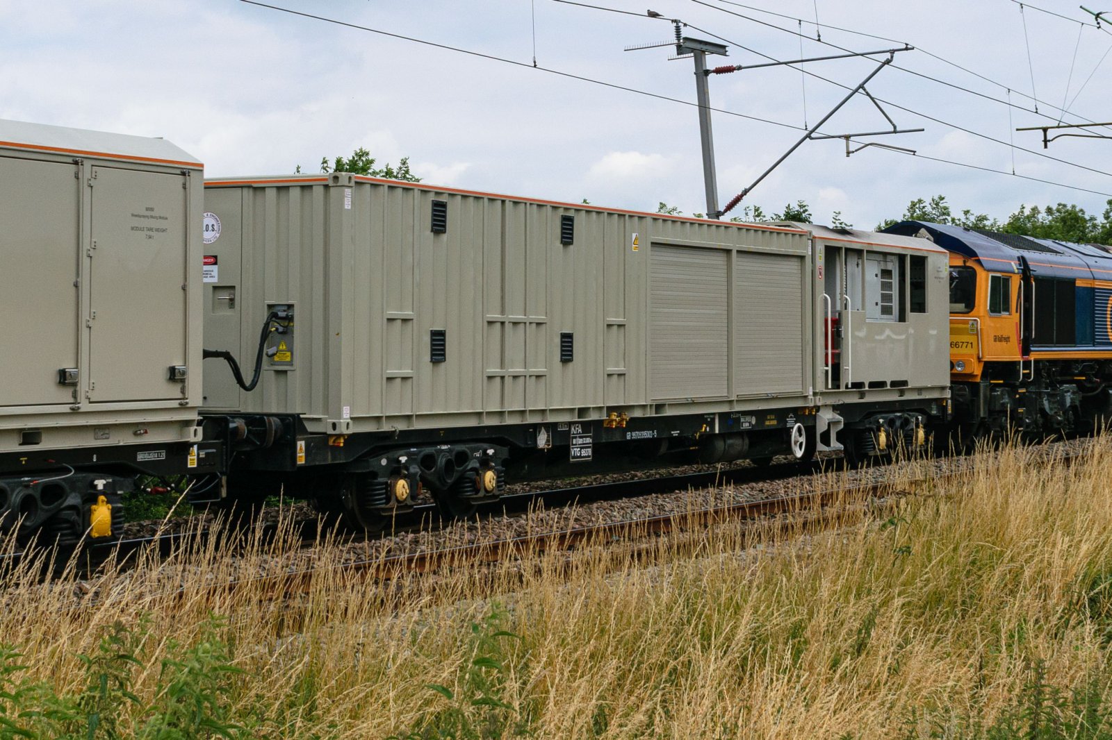 95378 - KFA Wagon with Bayer weedkilling modules — ontrackplant.com