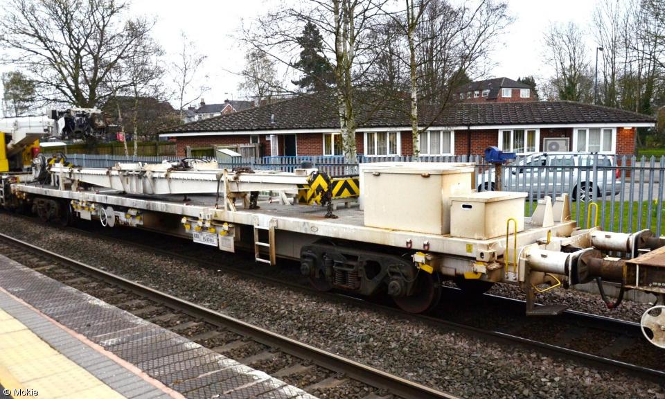 97414 - Trinity Rail 60' Container Flat Wagon - Kirow Crane Support ...