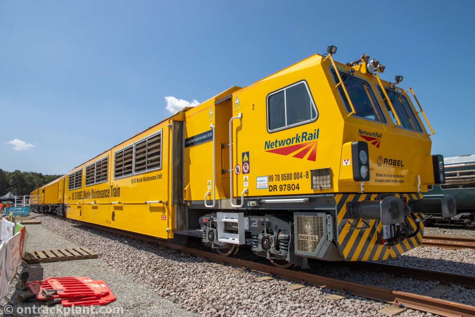 ontrackplant.com — On-Track Plant, Track Machines, Road-Rail Vehicles ...