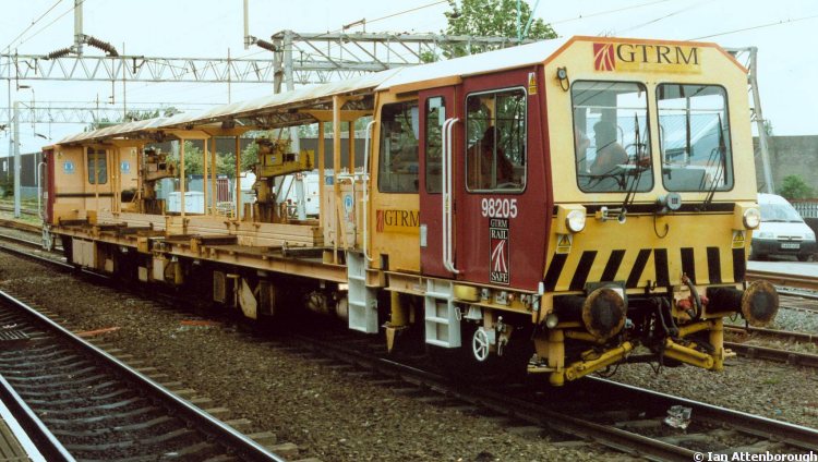 98205 - Plasser & Theurer GP-TRAMM — ontrackplant.com