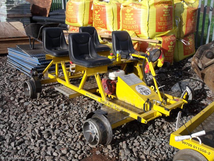 ST/01/14 - Geismar Steel EGO4 four seater trolley — ontrackplant.com