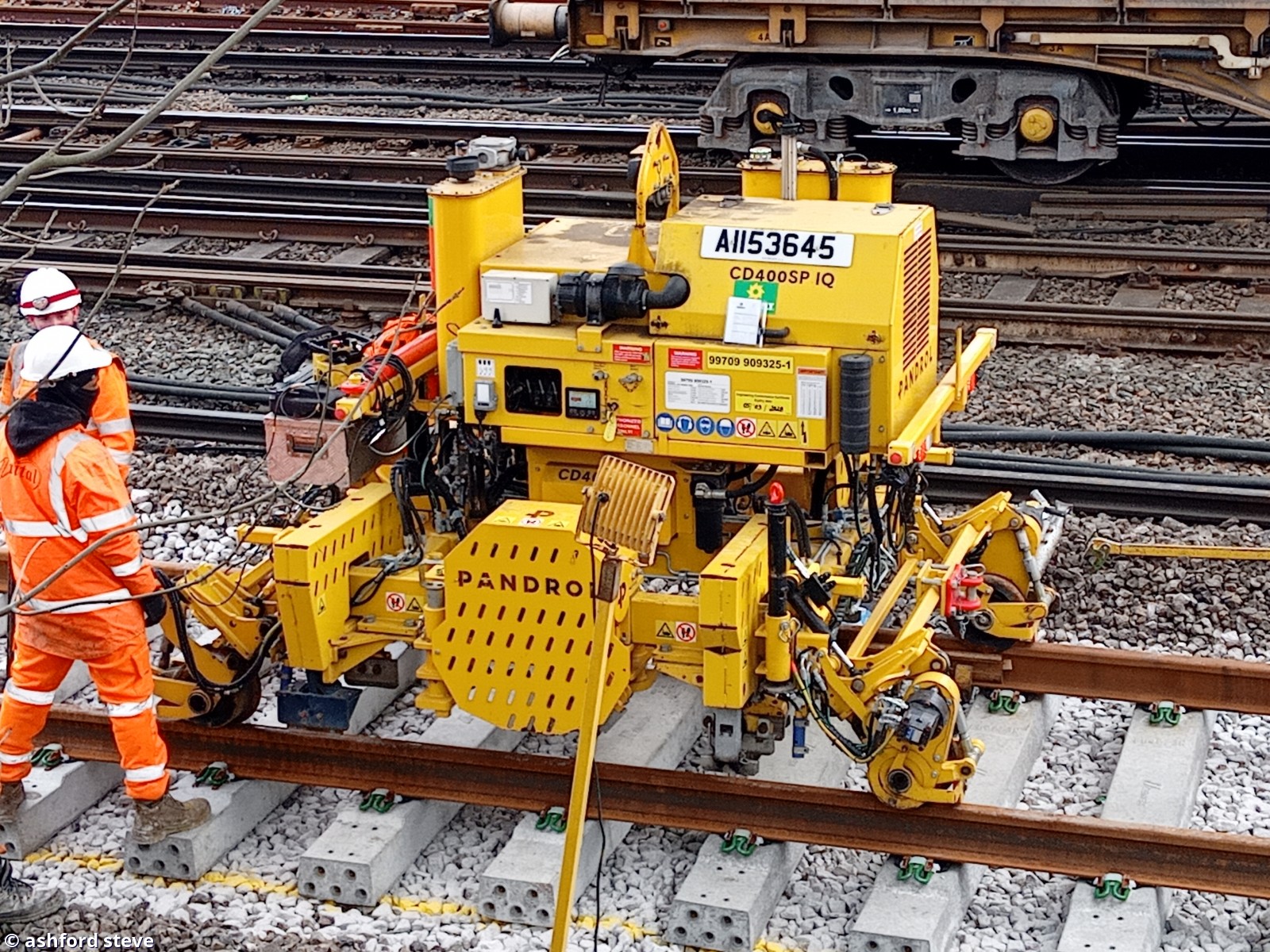 ontrackplant.com — On-Track Plant, Track Machines, Road-Rail Vehicles ...