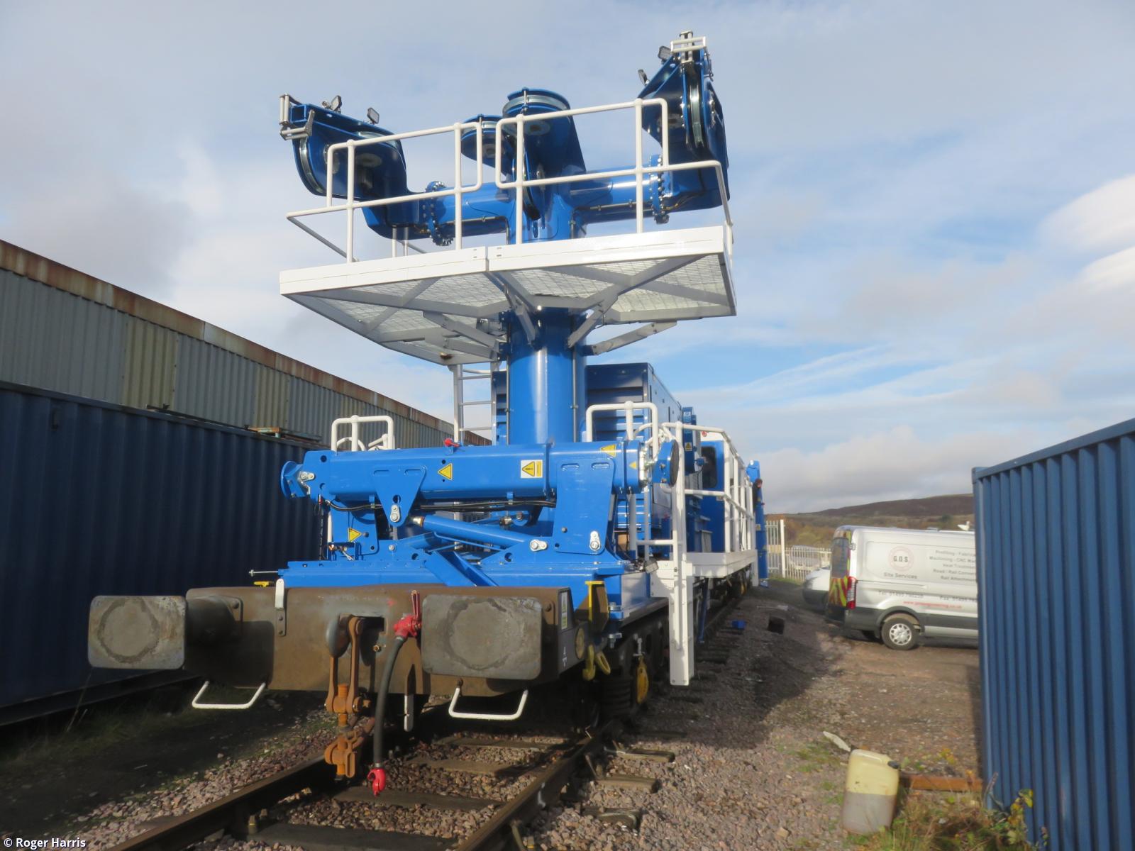 93358 - KFA Wagon with Balfour Beatty "ElecLink" wiring module & cabin ...