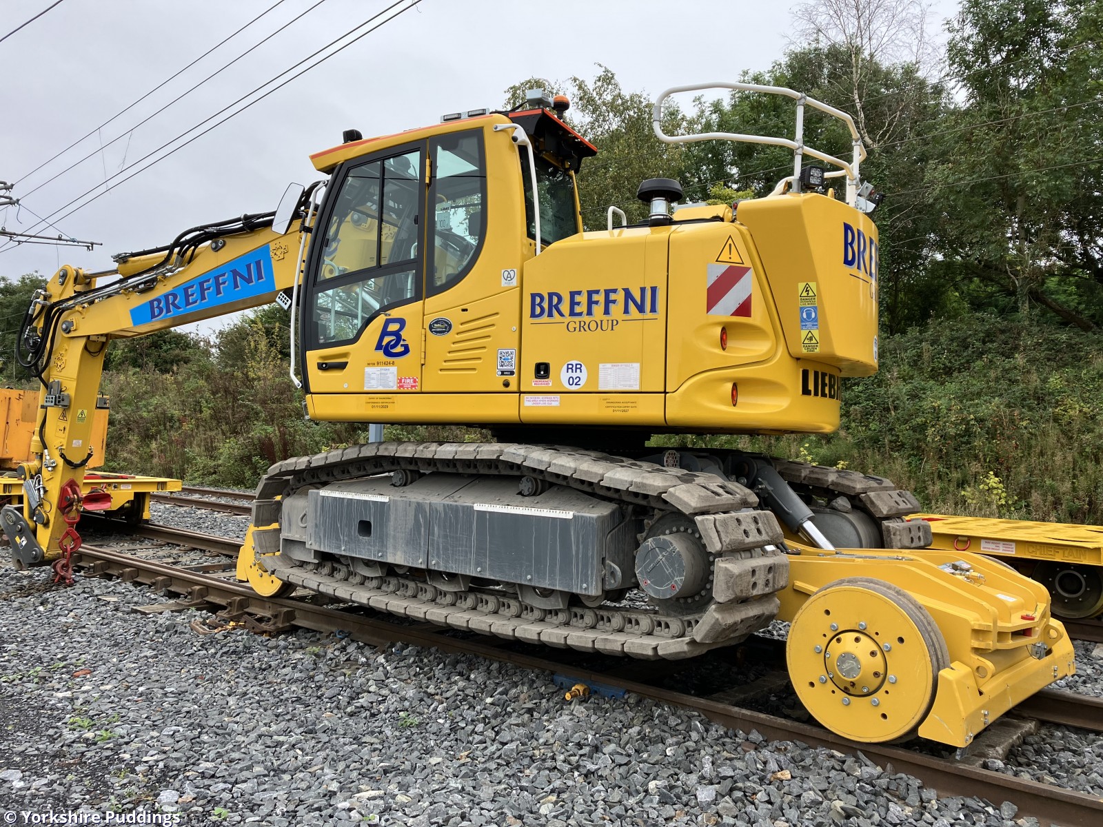 Breffni Hire RR02 - Liebherr R920 Compact Crawler Excavator ...