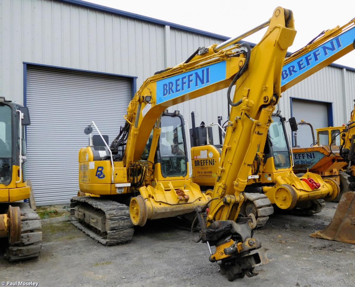 Breffni Hire - Komatsu PC128 Crawlerailer — ontrackplant.com