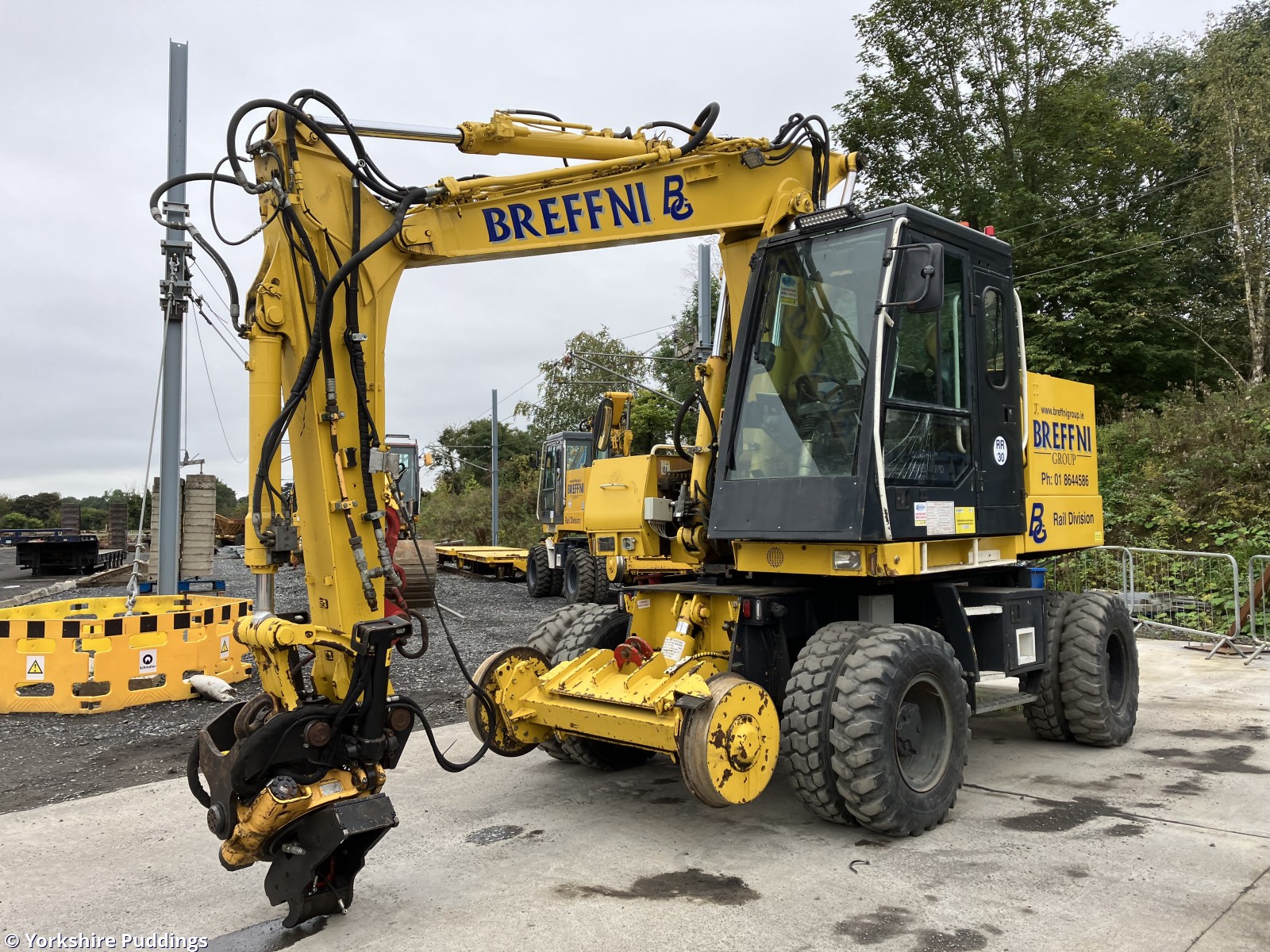 Breffni Hire RR30 - Case 988P Superailer — ontrackplant.com