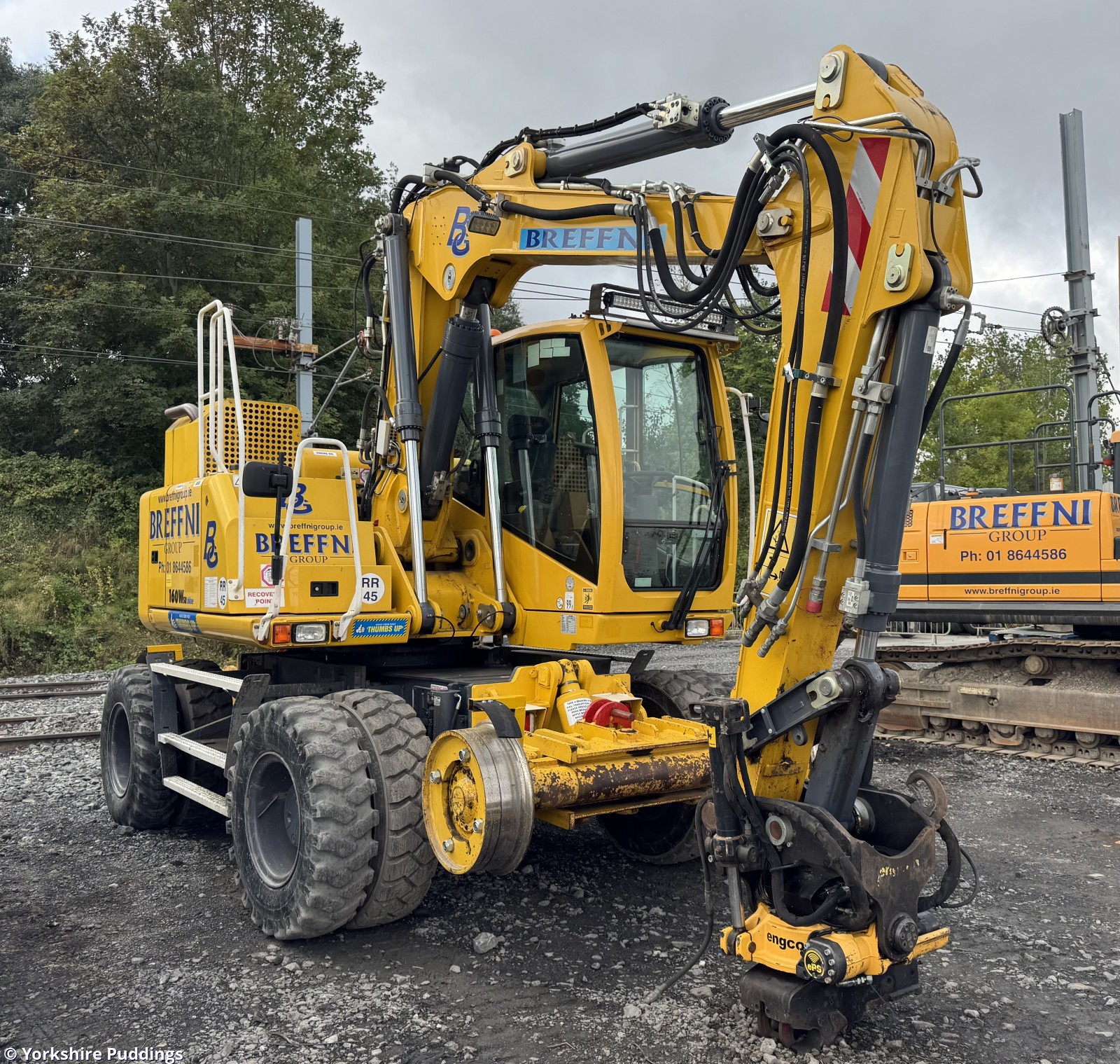Breffni Hire - Atlas 160WSR Blue — ontrackplant.com