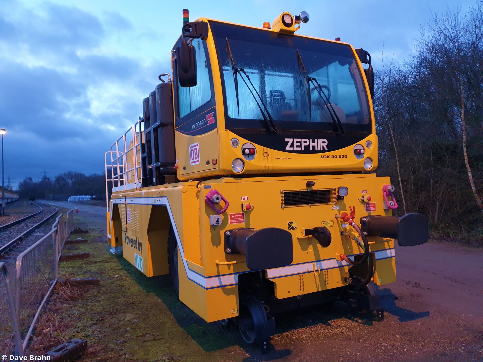 DB Cargo - Zephir LOK 30.520 road-rail shunting locomotive ...