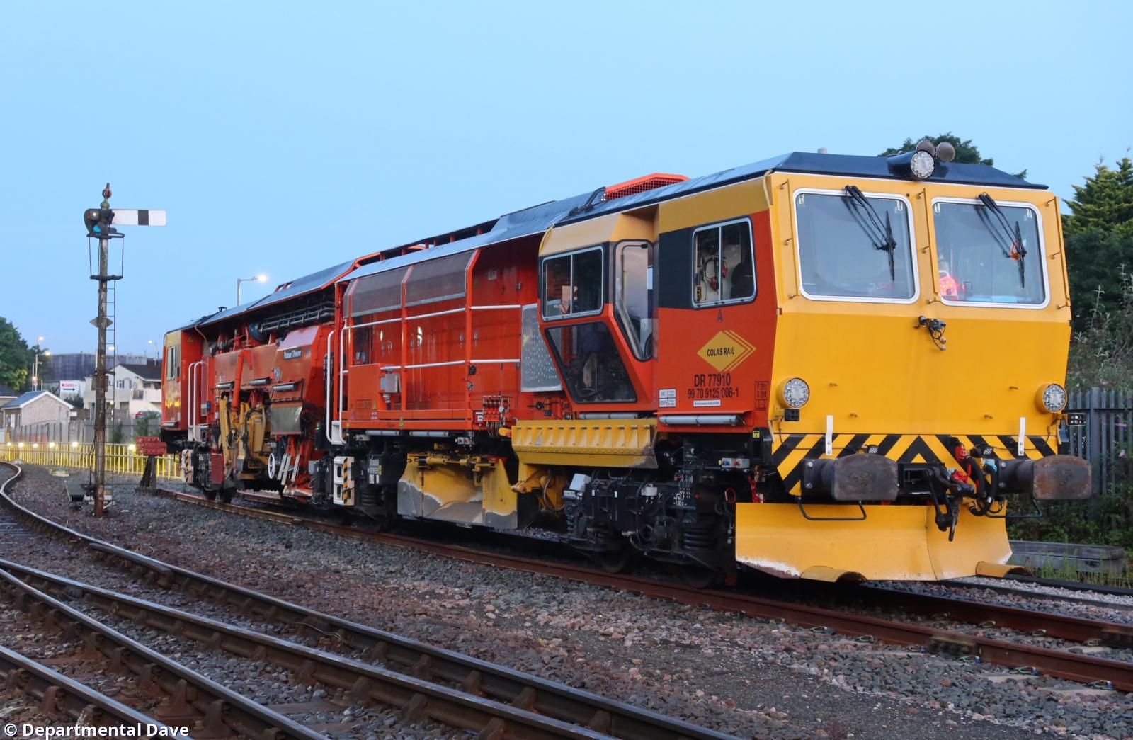 DR77910 - Plasser & Theurer USP5000 Ballast Regulator — ontrackplant.com