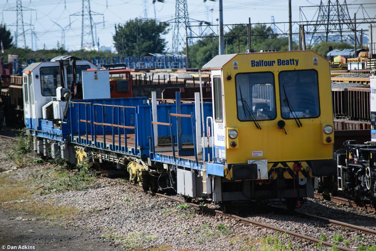 DR98215 - Plasser & Theurer GP-TRAMM — ontrackplant.com