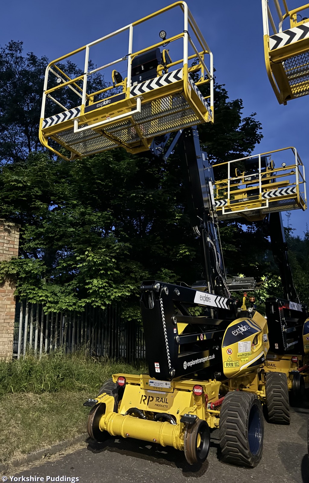 Explore Rail - Manitou RP450V Access Platform — ontrackplant.com