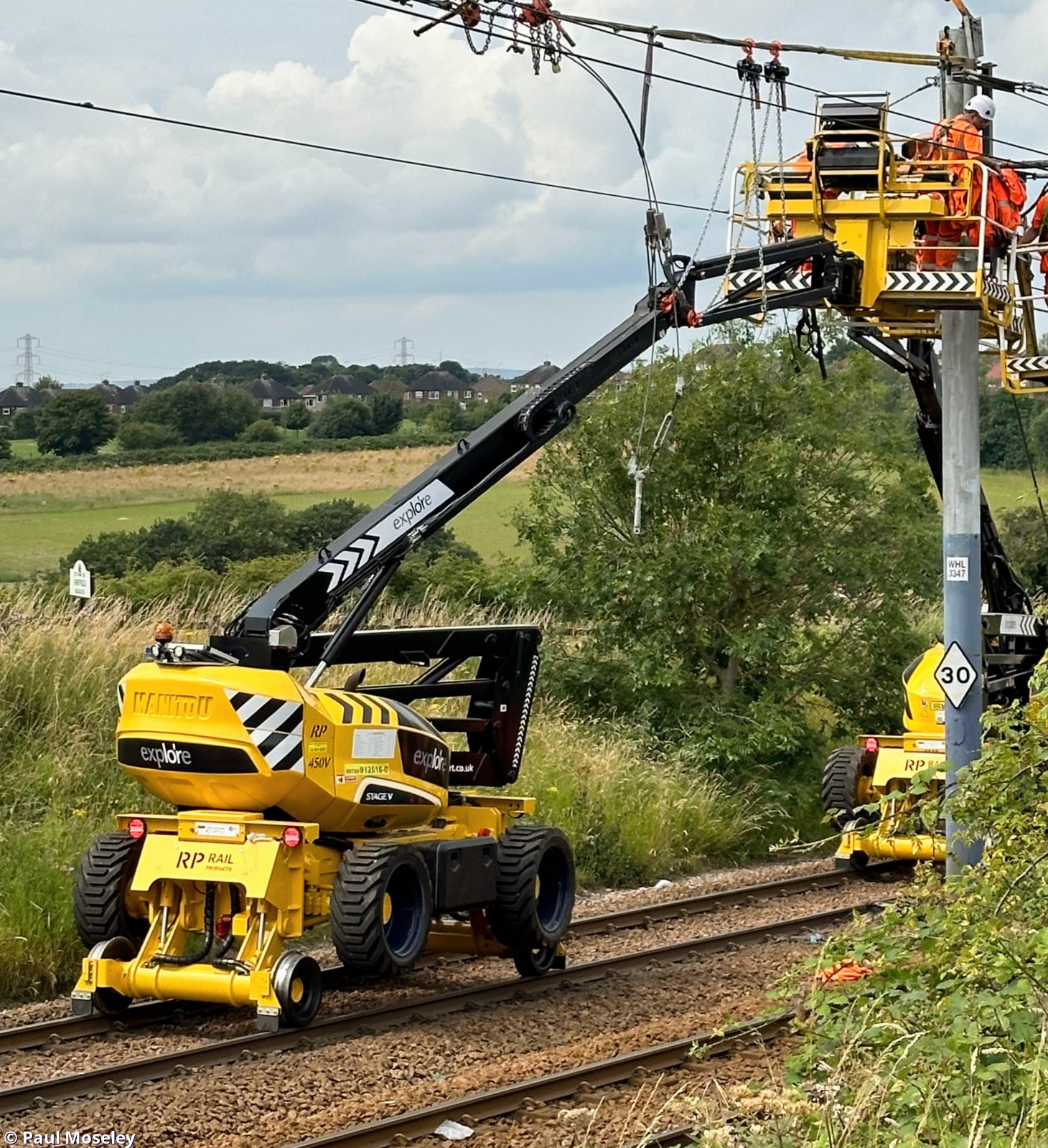 Explore Rail - Manitou RP450V Access Platform — ontrackplant.com