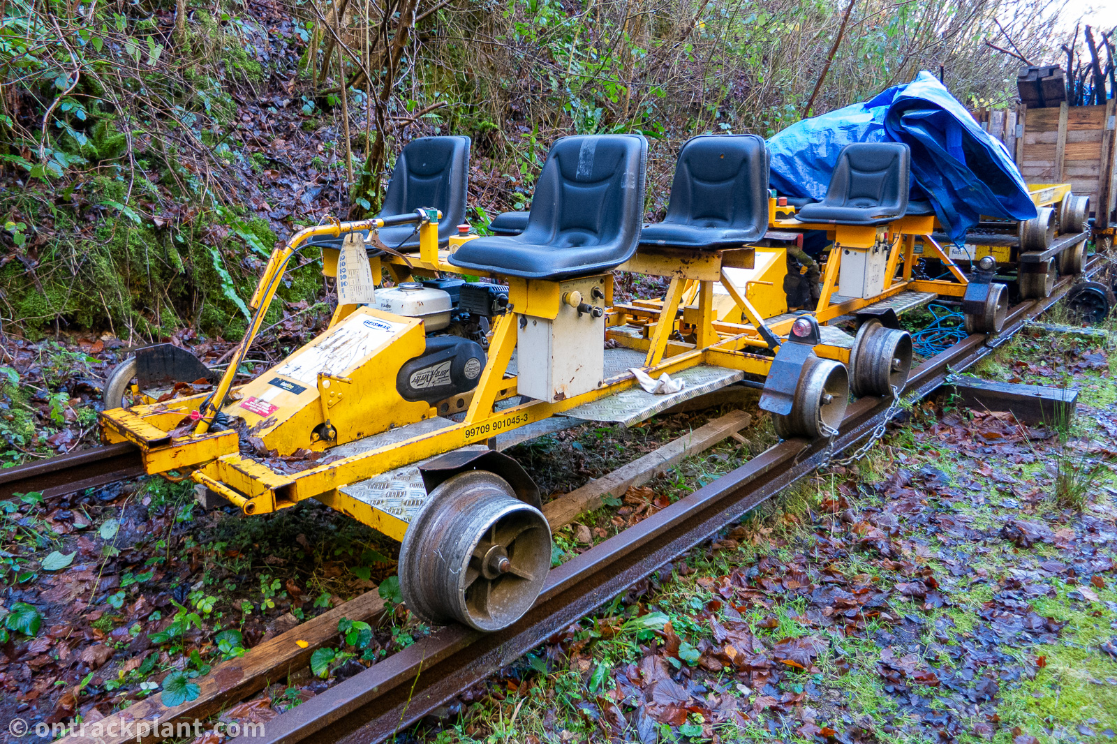 ST/03/48 - Geismar Steel EGO4 four seater trolley — ontrackplant.com