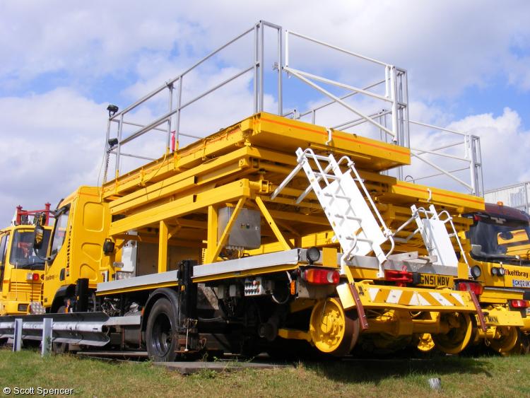 Breffni Hire - DAF 45LF PRB 10 Flat Bed with Access Platform ...