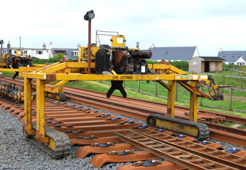 FLASS01 (A&B) - McCulloch Fine Lining & Sleeper Spacing Machine (FLASS ...