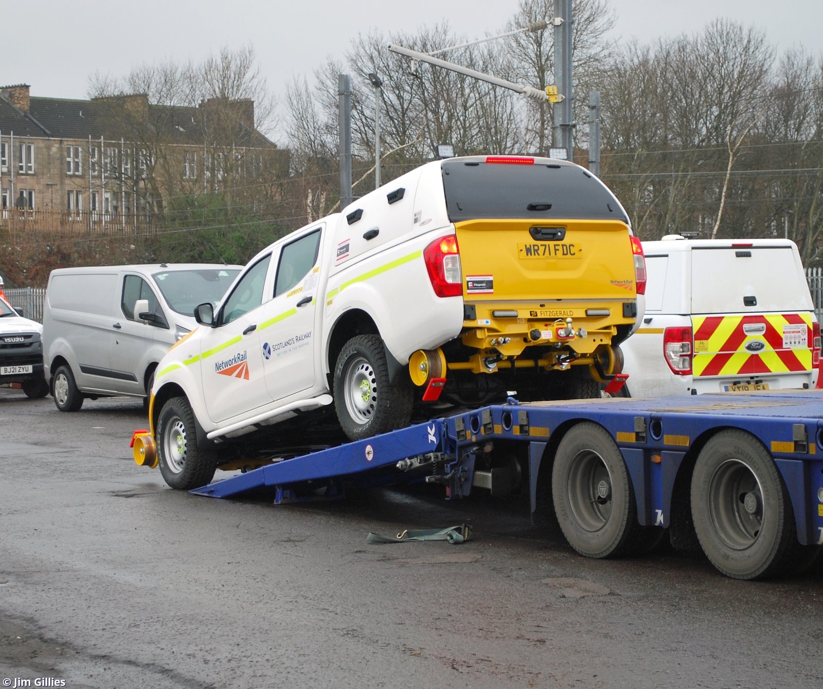 Network Rail - Nissan Navara / Navarail — ontrackplant.com