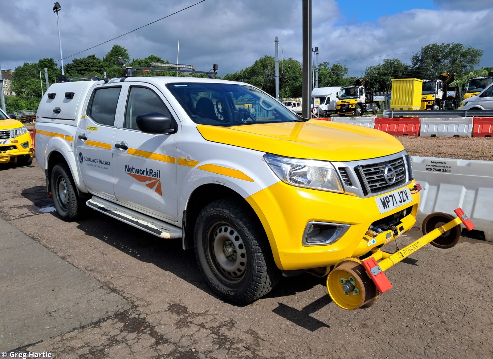 NR (Scotland) - Nissan Navara / Navarail — ontrackplant.com