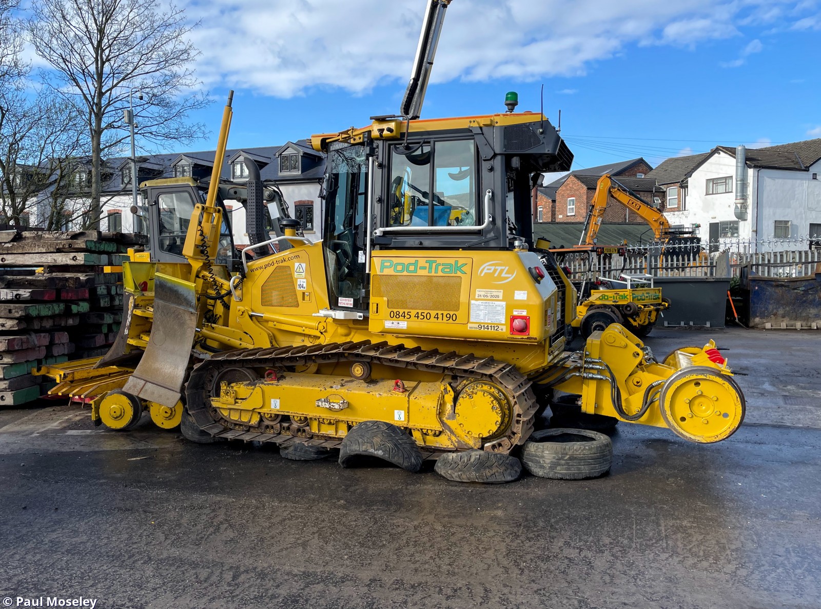 Pod-Trak - Komatsu D37PX dozer — ontrackplant.com