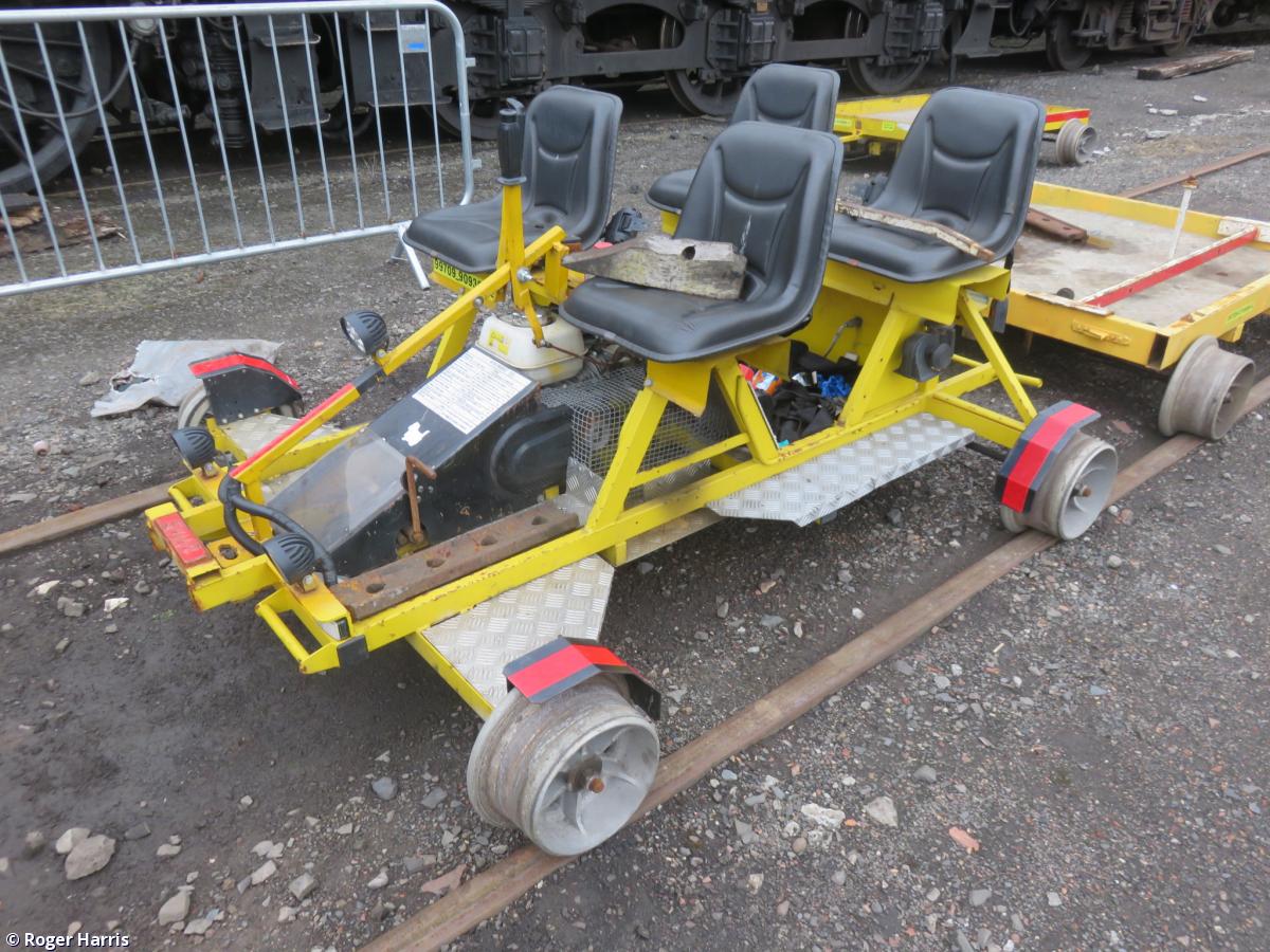 ST/06/03 - Geismar Steel EGO4 four seater trolley — ontrackplant.com