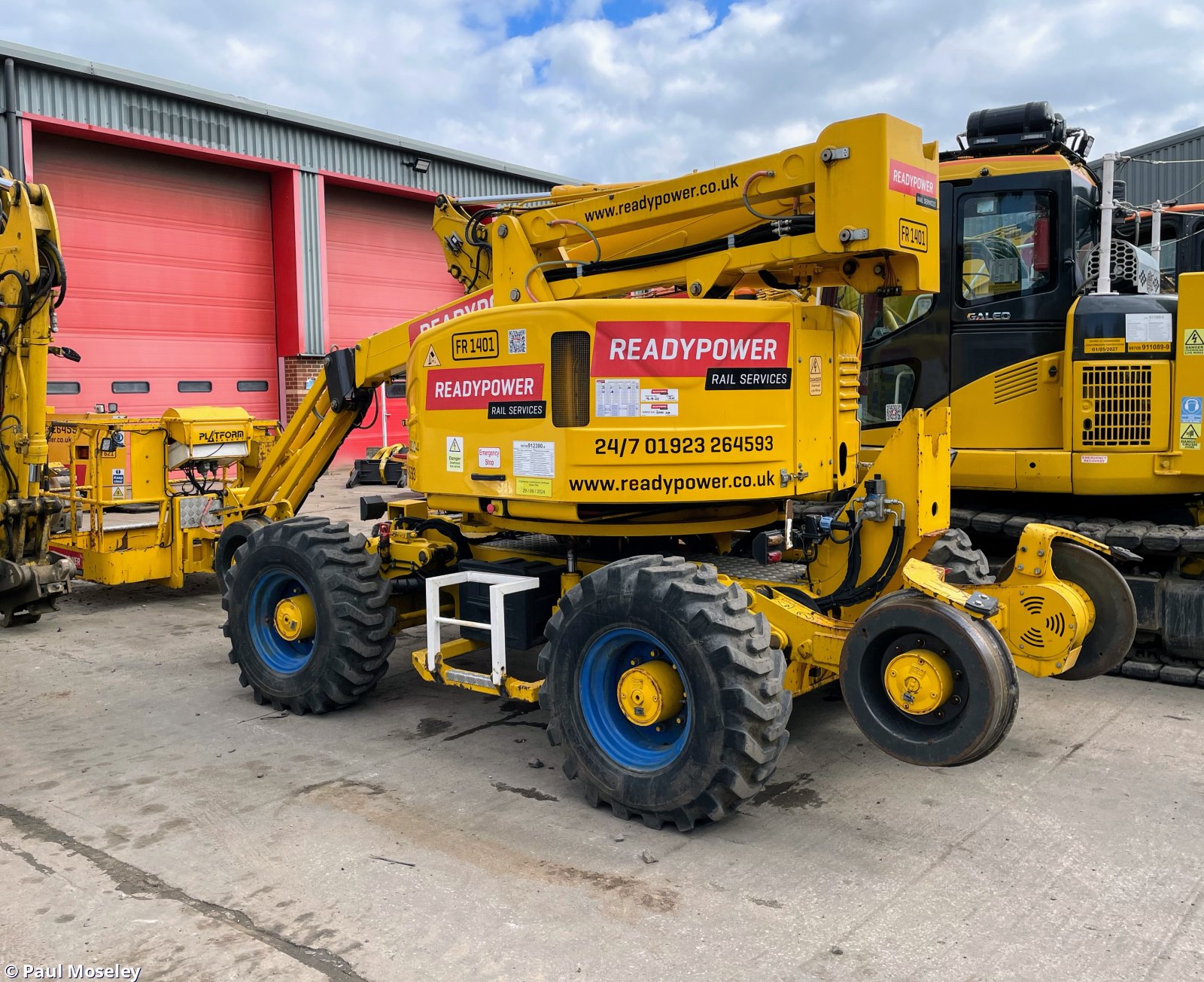 ontrackplant.com — On-Track Plant, Track Machines, Road-Rail Vehicles ...