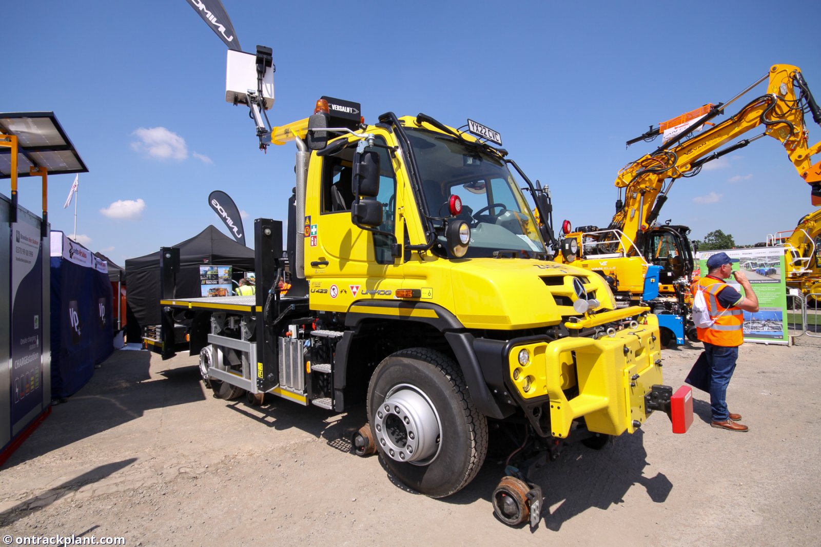 Metrolink - Mercedes-Benz Unimog U423 — ontrackplant.com