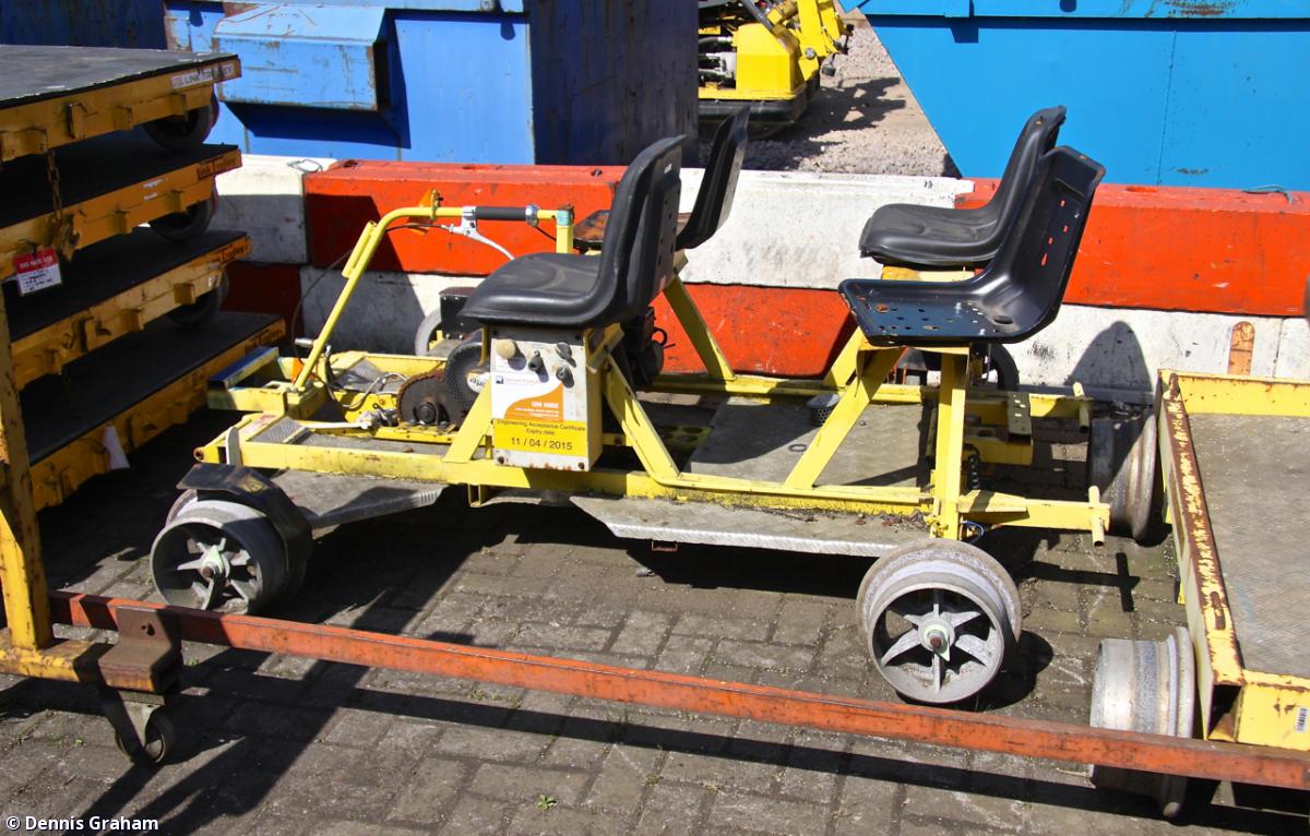 ST/02/18 - Geismar Steel EGO4 four seater trolley — ontrackplant.com