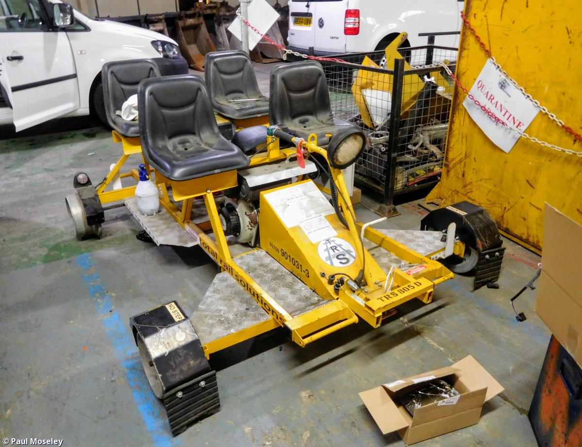ST/03/35 - Geismar Steel EGO4 four seater trolley — ontrackplant.com