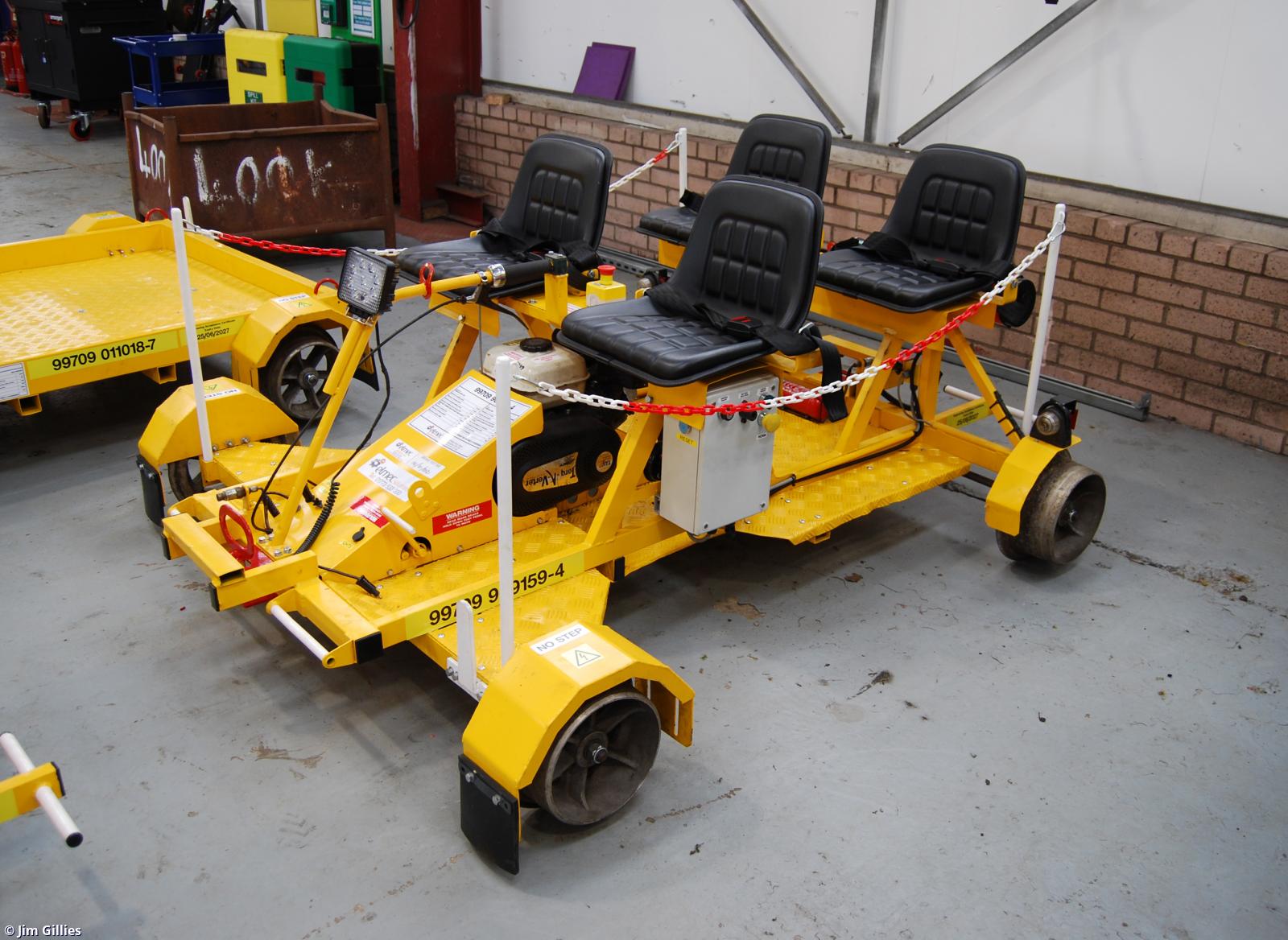 ST/03/42 - Geismar Steel EGO4 four seater trolley — ontrackplant.com