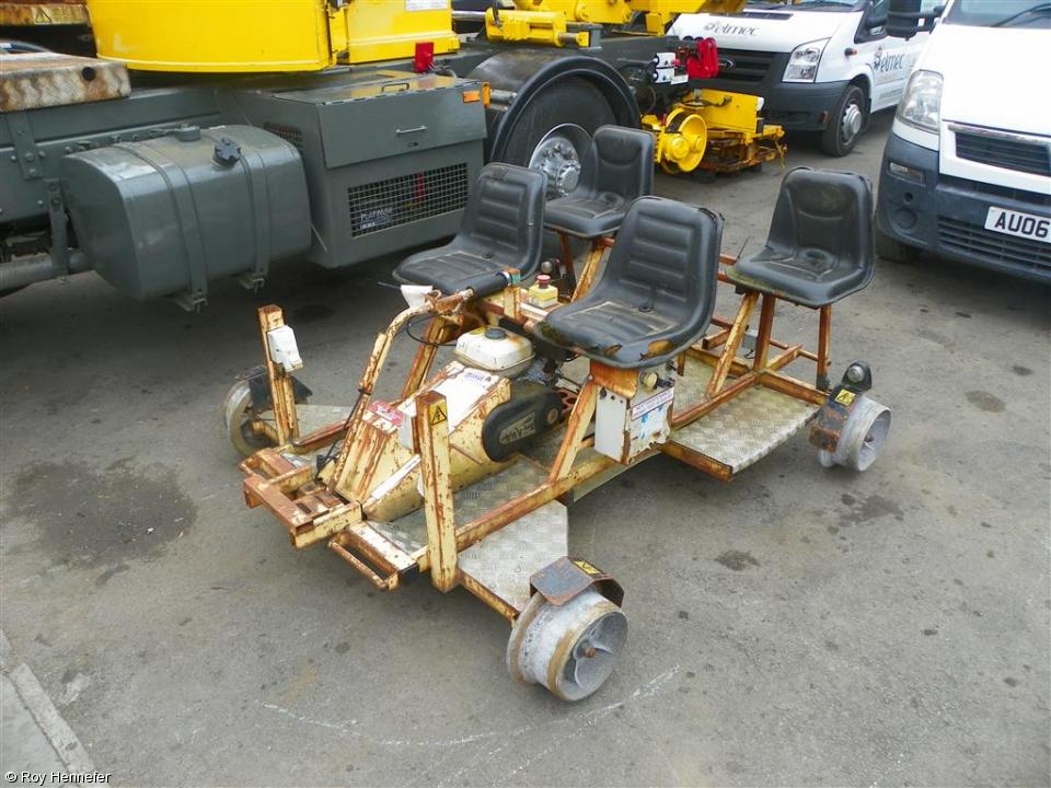 ST/04/05 - Geismar Steel EGO4 four seater trolley — ontrackplant.com