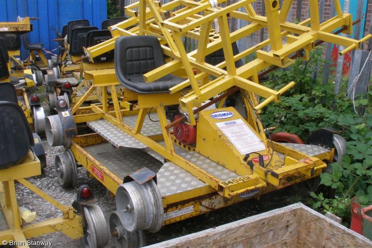 ST/03/37 - Geismar Steel EGO4 four seater trolley — ontrackplant.com