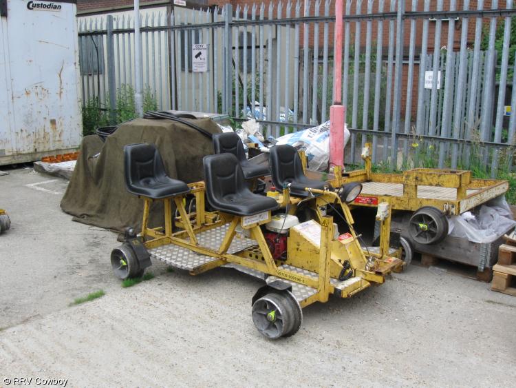 ST/04/11 - Geismar Steel EGO4 four seater trolley — ontrackplant.com