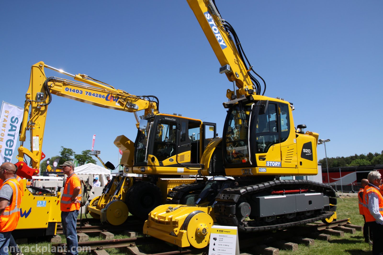 Story Plant - Liebherr R920 Compact Crawler Excavator — ontrackplant.com