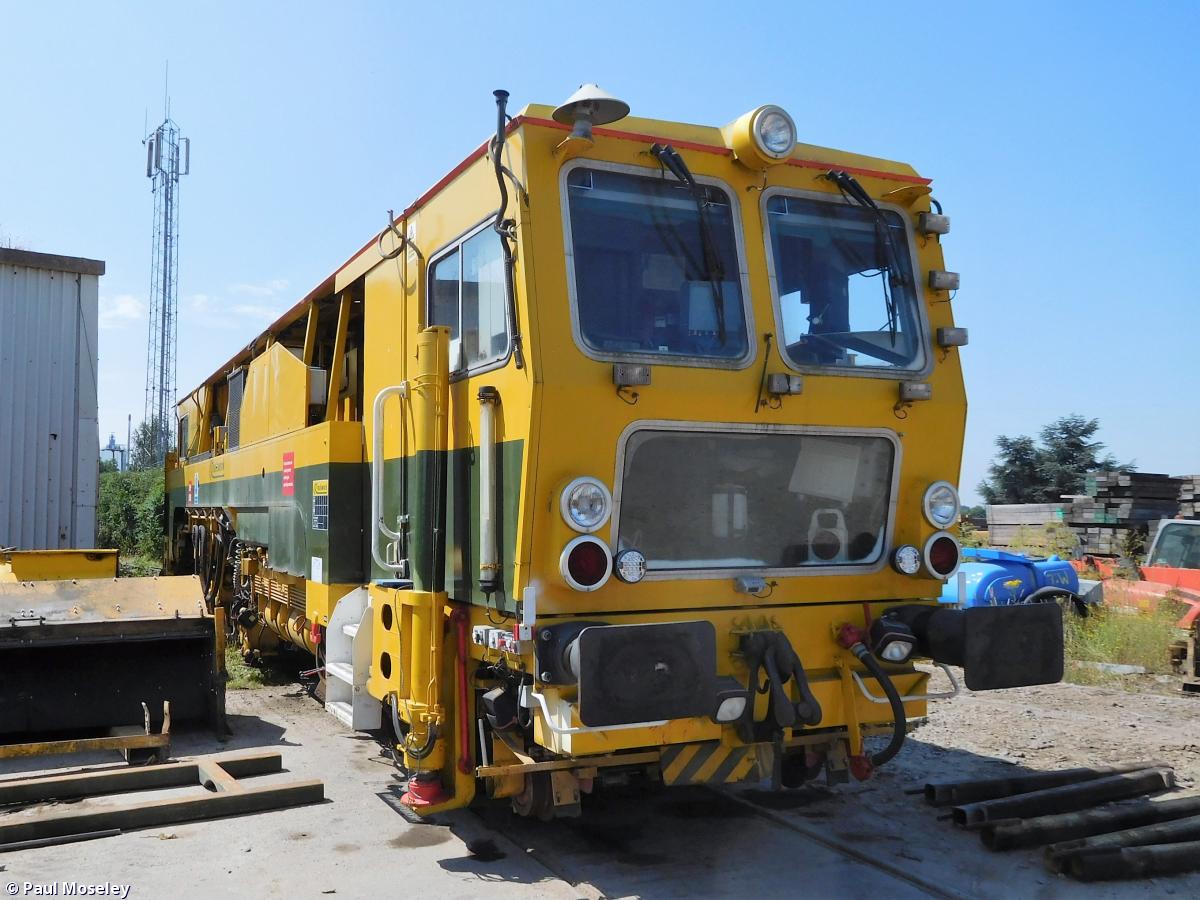 T205 - Plasser & Theurer 09-16 CAT/ZW Tamper — ontrackplant.com