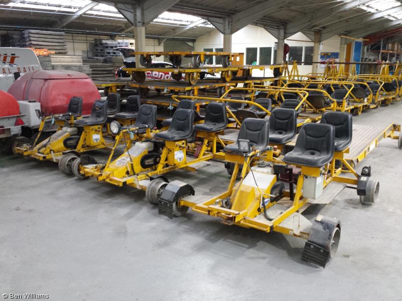 ST/01/14 - Geismar Steel EGO4 four seater trolley — ontrackplant.com
