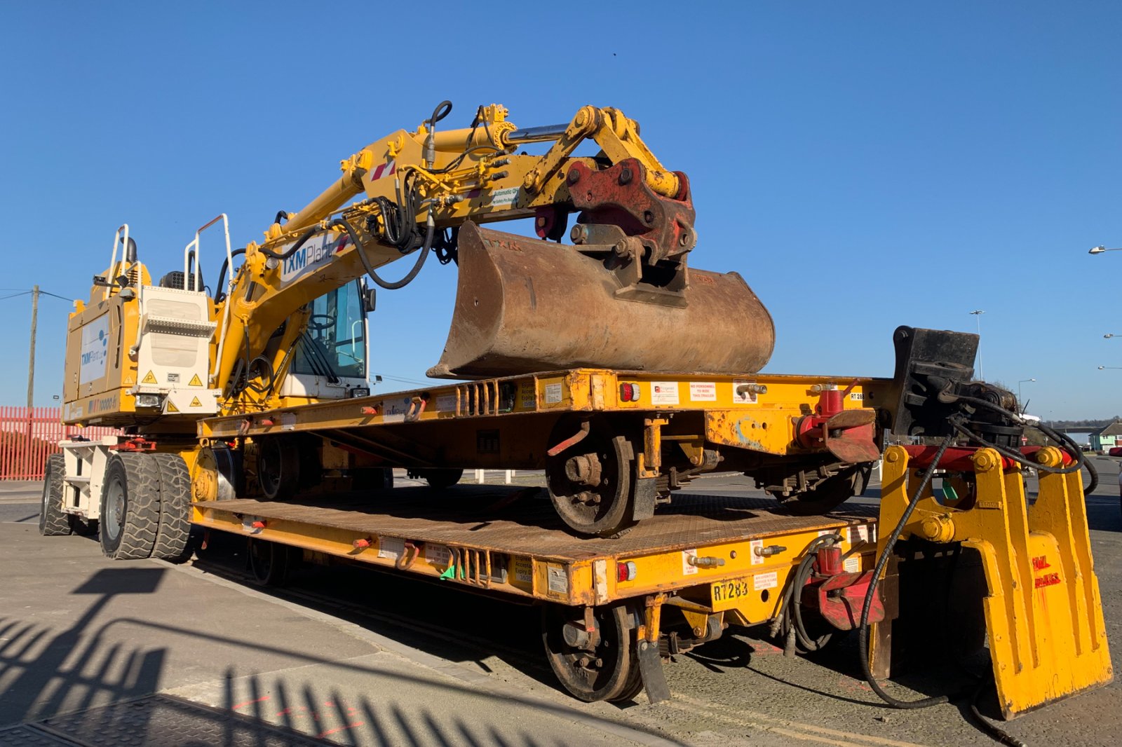 ontrackplant.com — On-Track Plant, Track Machines, Road-Rail Vehicles ...