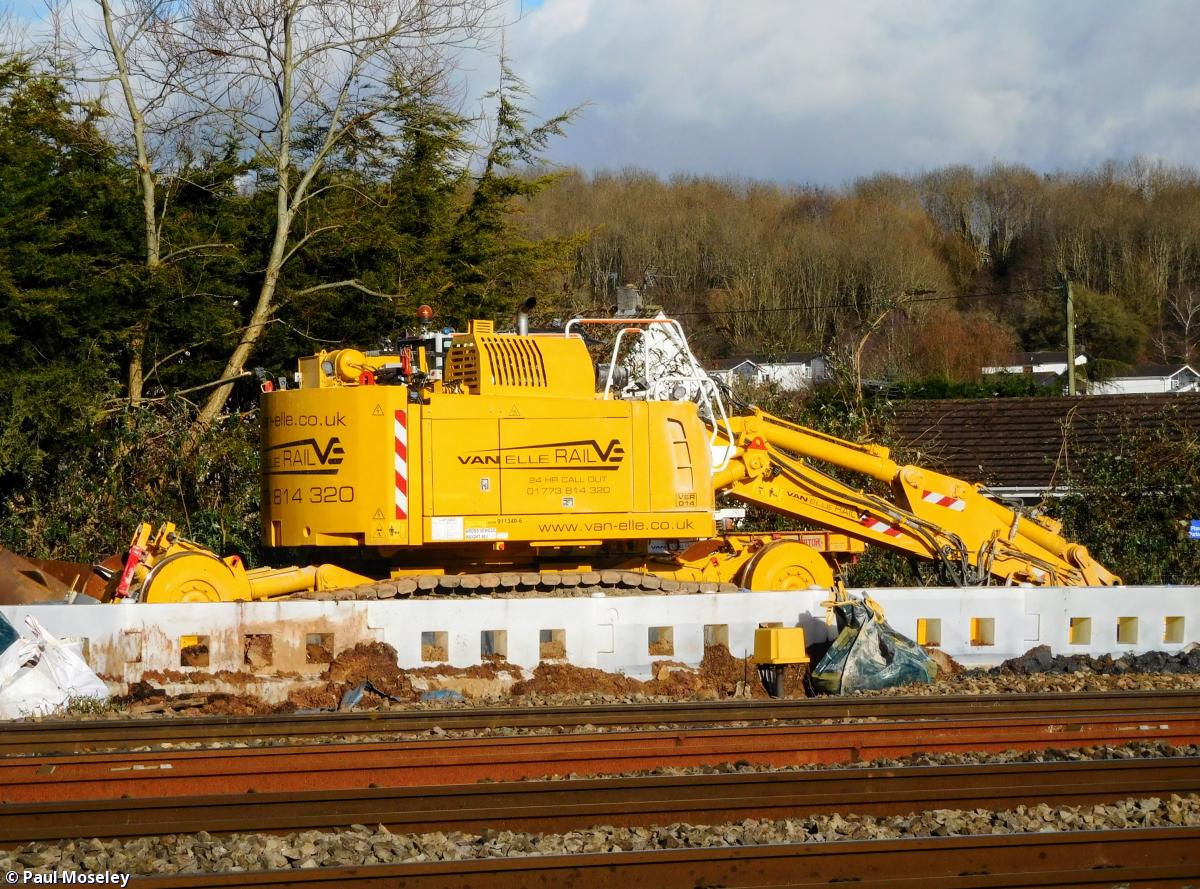 Van Elle VER014 - Colmar T10000FSC tracked excavator — ontrackplant.com